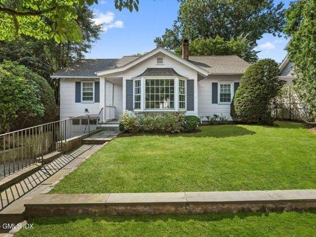 house with 4 bedroom, Old Greenwich CT DS104409100