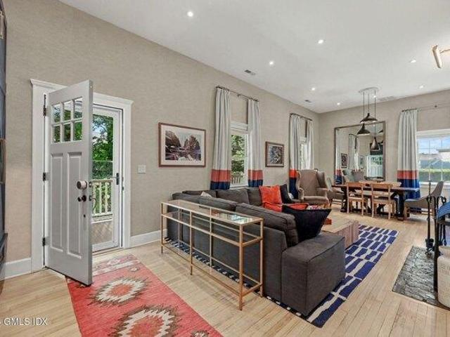 house with 4 bedroom, Old Greenwich CT DS104409157