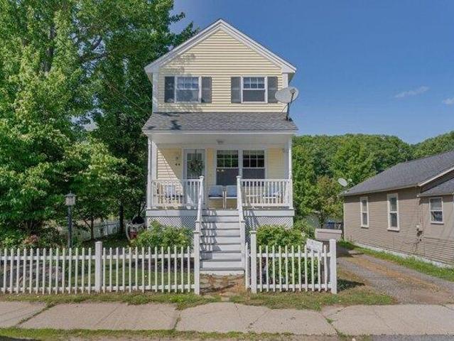 house with 4 bedroom, Old Orchard Beach ME DS104043585