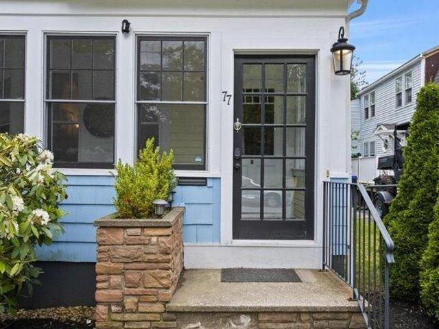 house with 4 bedroom, Old Orchard Beach ME ES104922372
