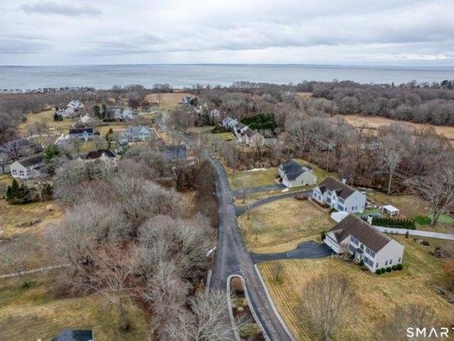 house with 4 bedroom, Old Lyme CT DLS102475459