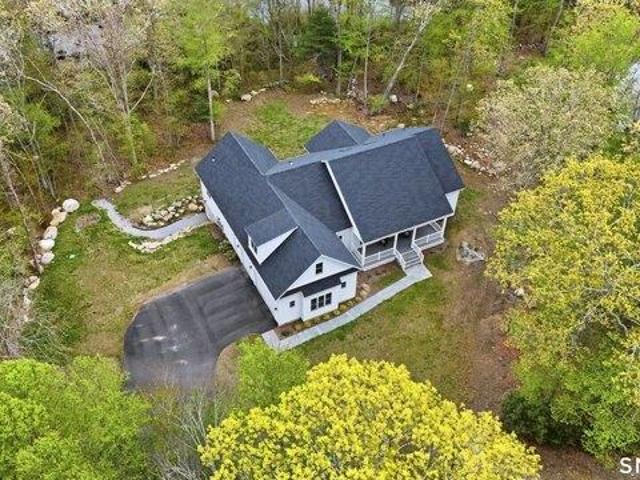 house with 4 bedroom, Old Lyme CT DS104153595
