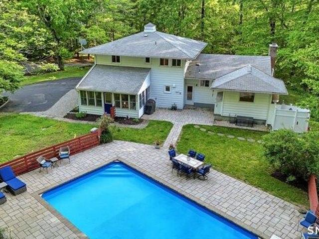 house with 4 bedroom, Old Lyme CT DS104442145