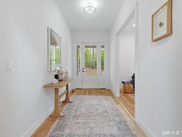 house with 4 bedroom, Old Lyme CT ES104833330
