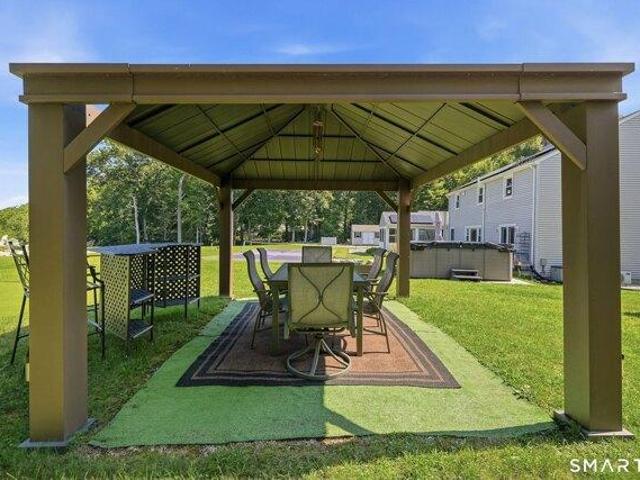 house with 4 bedroom, Old Lyme CT ES105203378