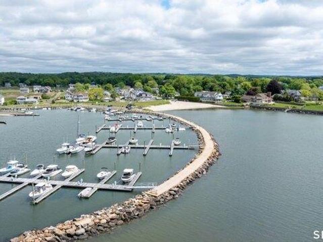 house with 4 bedroom, Old Saybrook CT DS104076479