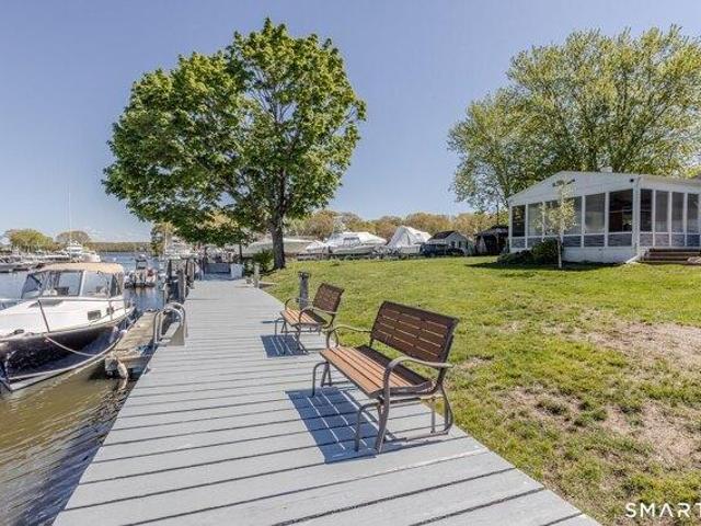 house with 4 bedroom, Old Saybrook CT ES105578971