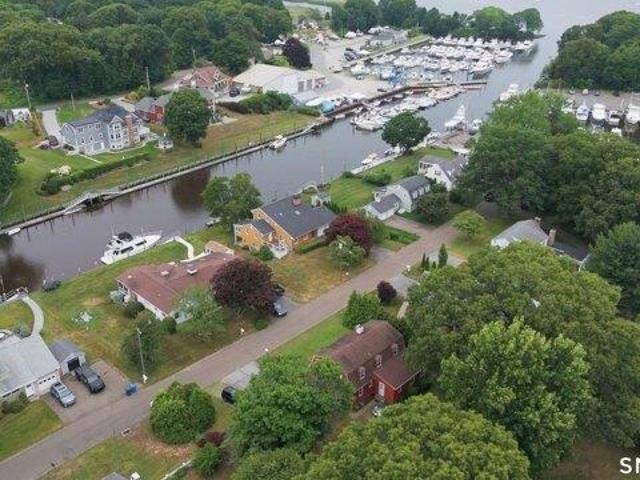 house with 4 bedroom, Old Saybrook CT ES105140579