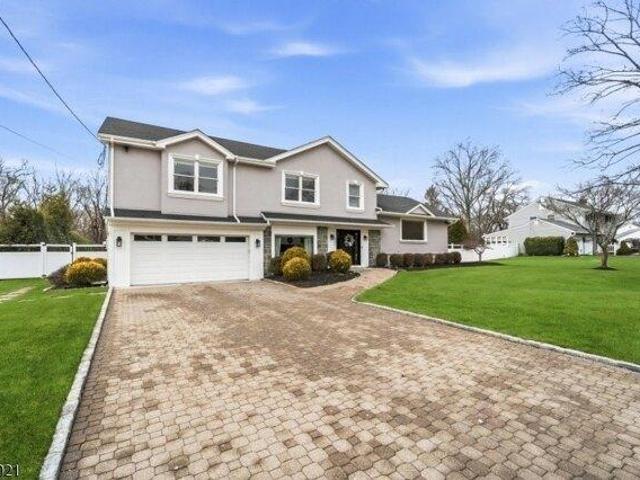 house with 4 bedroom, Old Tappan NJ DLS101659158