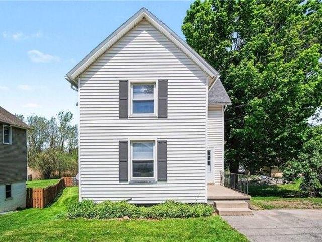 house with 4 bedroom, Ontario NY ES103621783
