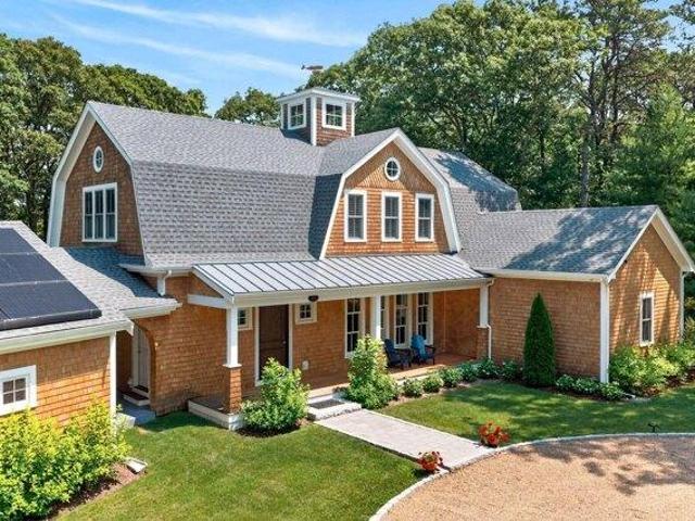 house with 4 bedroom, Osterville MA ES104482107