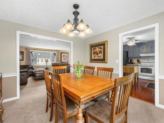 house with 4 bedroom, Osterville MA ES103440854