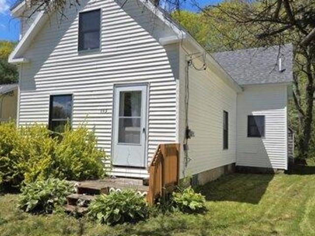house with 4 bedroom, Orono ME DS103932905