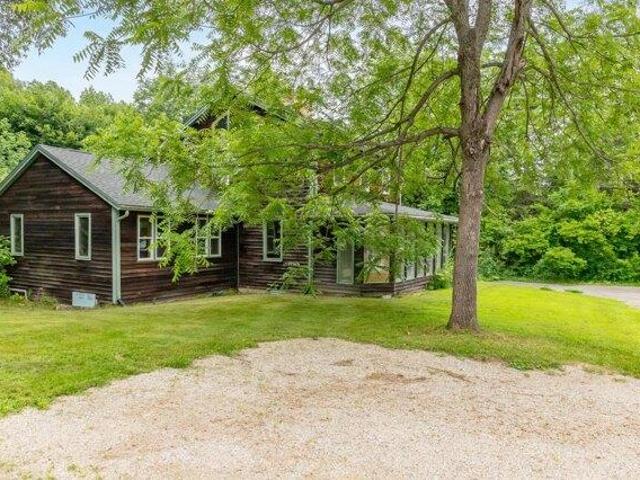 house with 4 bedroom, Orono ME ES103432535