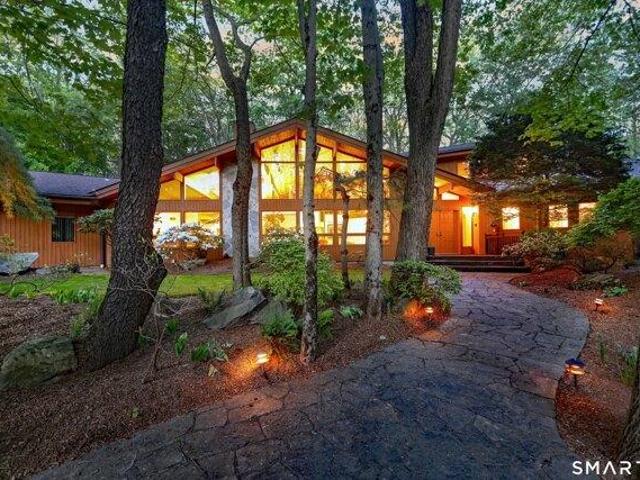 house with 4 bedroom, Orange CT ES103126045
