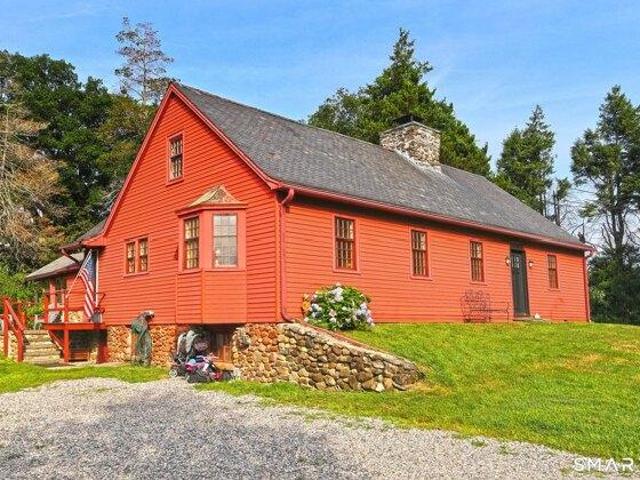 house with 4 bedroom, Orange CT ES104376882