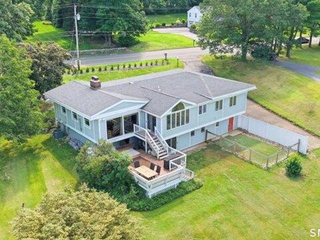 house with 4 bedroom, Orange CT ES105173317