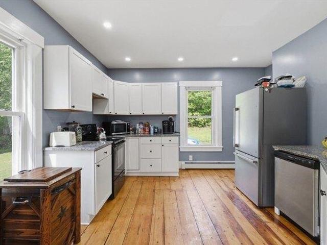 house with 4 bedroom, Orange MA ES104078973