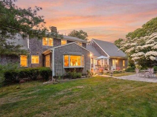 house with 4 bedroom, Orleans MA DS104044950