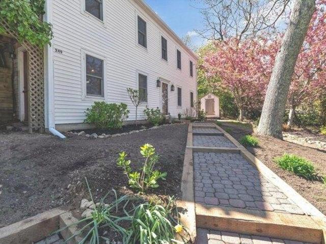 house with 4 bedroom, Orleans MA ES104189513