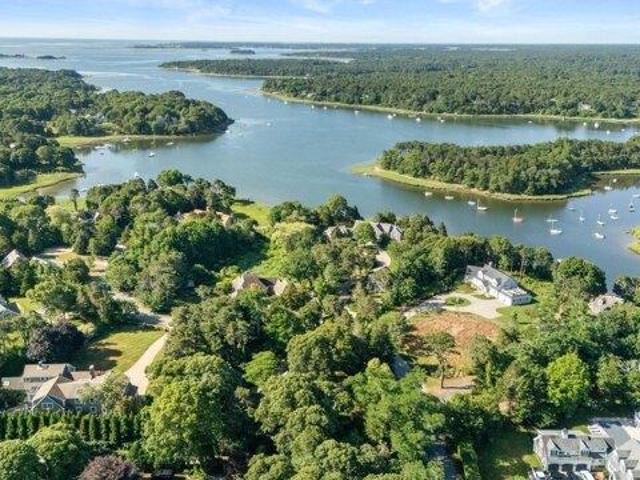 house with 4 bedroom, Orleans MA ES104605332
