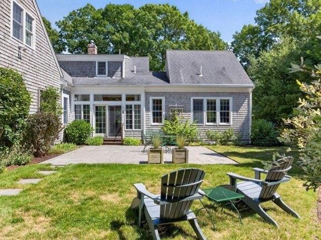 house with 4 bedroom, Orleans MA ES104835148
