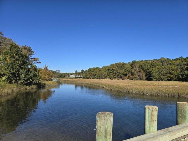 house with 4 bedroom, Orleans MA ES105206413