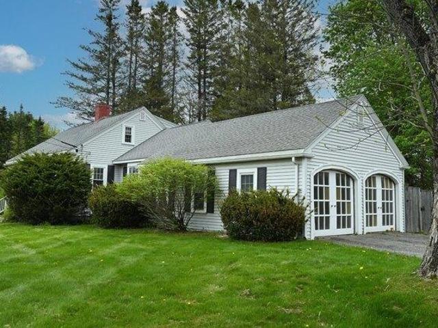 house with 4 bedroom, Orrington ME DS103220905