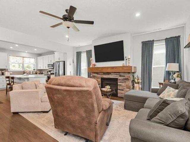 house with 4 bedroom, Owensboro KY DS93201758