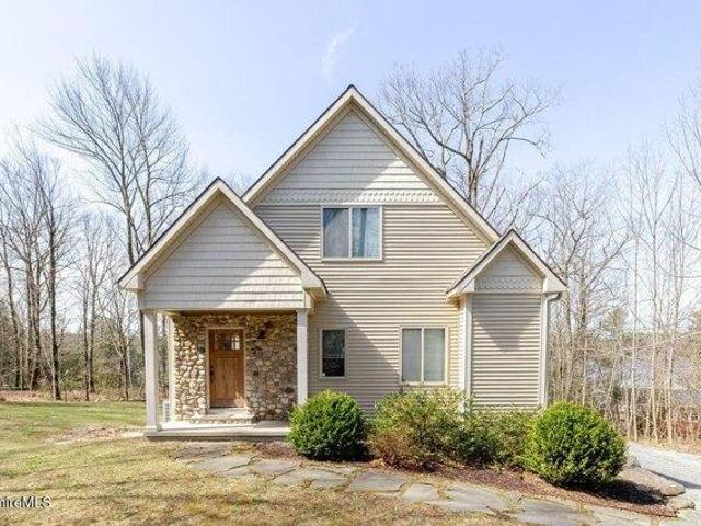 house with 4 bedroom, Otis MA DLS103098422