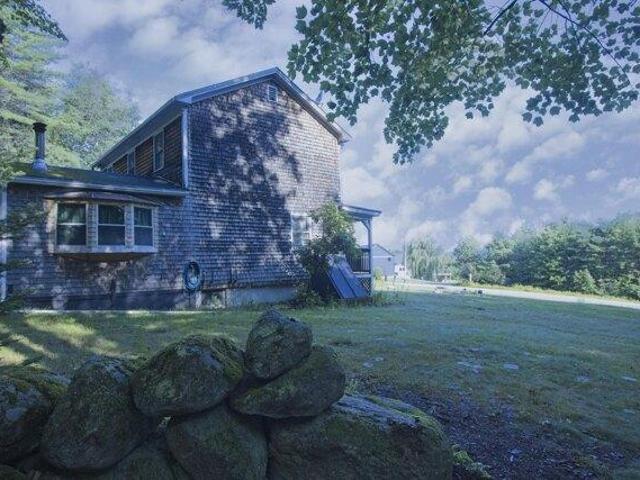 house with 4 bedroom, Otisfield ME ES105157324