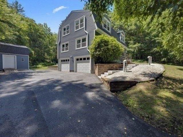 house with 4 bedroom, Oxford MA ES104809173