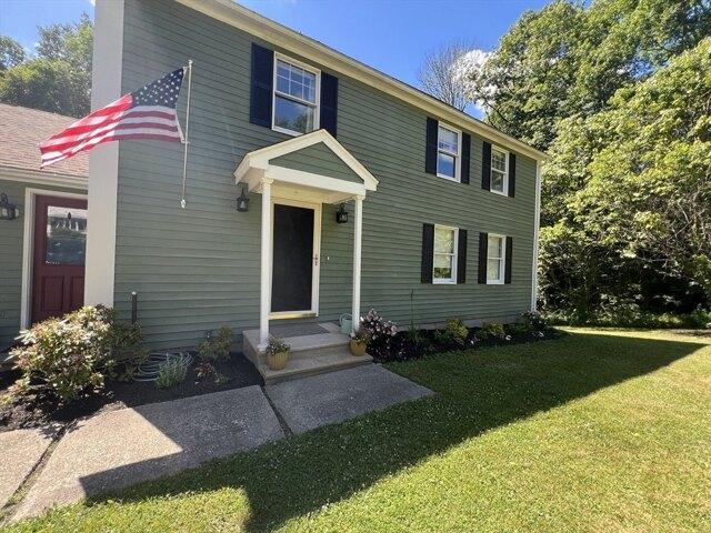 house with 4 bedroom, Oxford MA ES105041415
