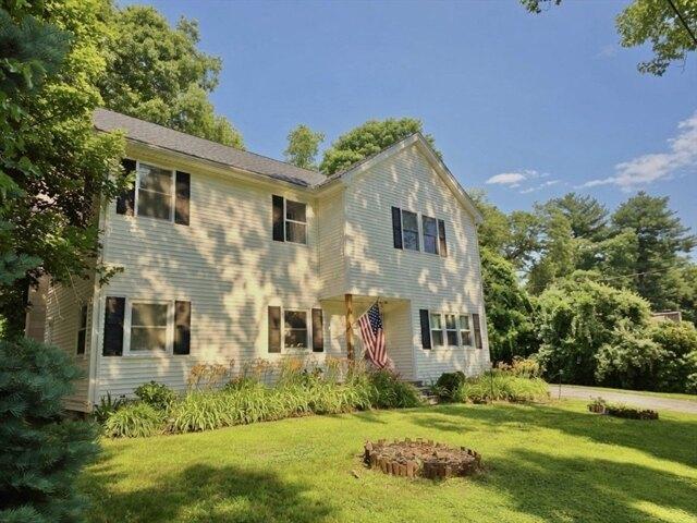 house with 4 bedroom, Oxford MA ES105093352