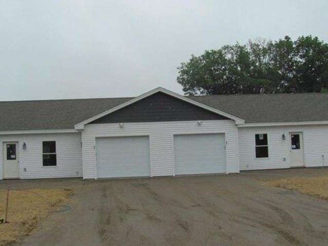 house with 4 bedroom, Oxford ME DLS102632602