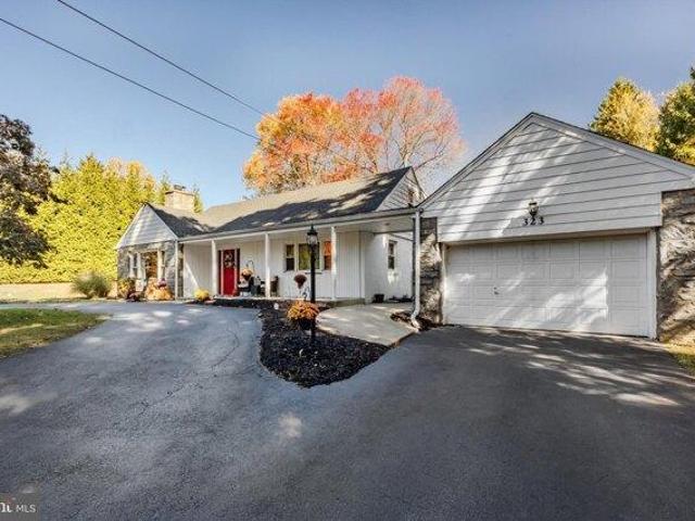 house with 4 bedroom, Paoli PA DLS93106621