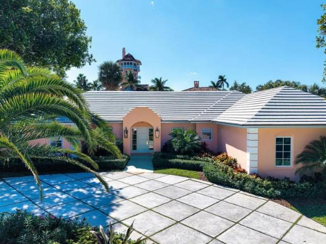 house with 4 bedroom, Palm Beach FL DLS102052769