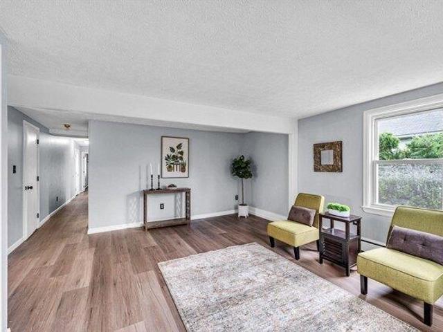 house with 4 bedroom, Palmer MA ES104921424