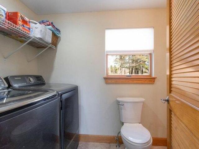 house with 4 bedroom, Parsonsfield ME ES103187580