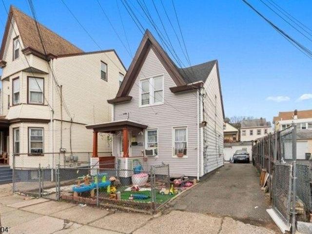 house with 4 bedroom, Paterson NJ DS101798738