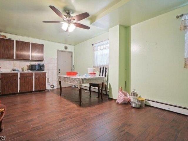 house with 4 bedroom, Paterson NJ DS101799436