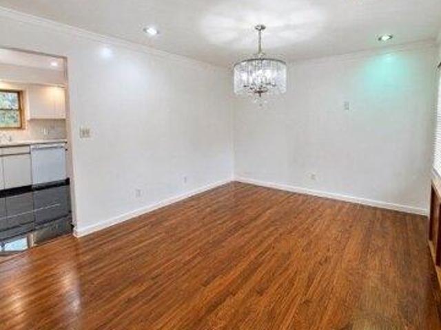 house with 4 bedroom, Paterson NJ ES104375455