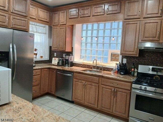 house with 4 bedroom, Paterson NJ ES104834944