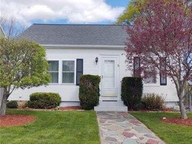 house with 4 bedroom, Pawtucket RI DLS102026336
