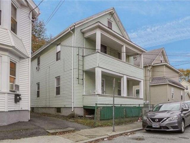 house with 4 bedroom, Pawtucket RI DLS102285328