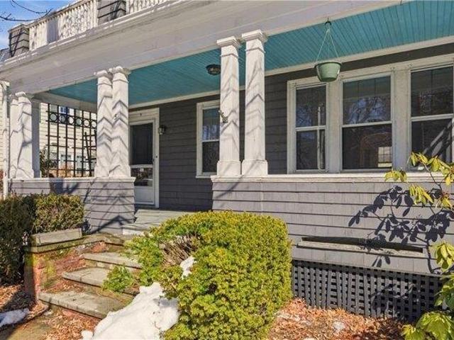 house with 4 bedroom, Pawtucket RI DLS102822682