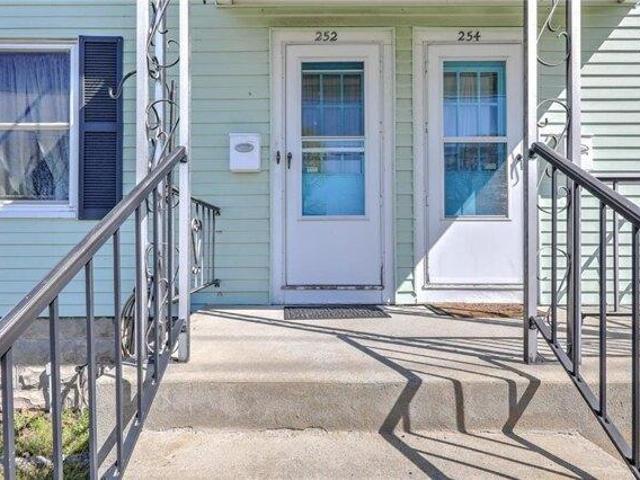house with 4 bedroom, Pawtucket RI DS101897805