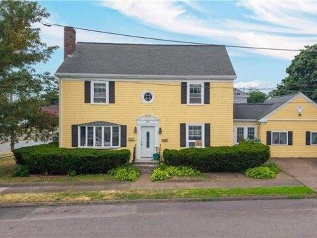 house with 4 bedroom, Pawtucket RI DS103600341