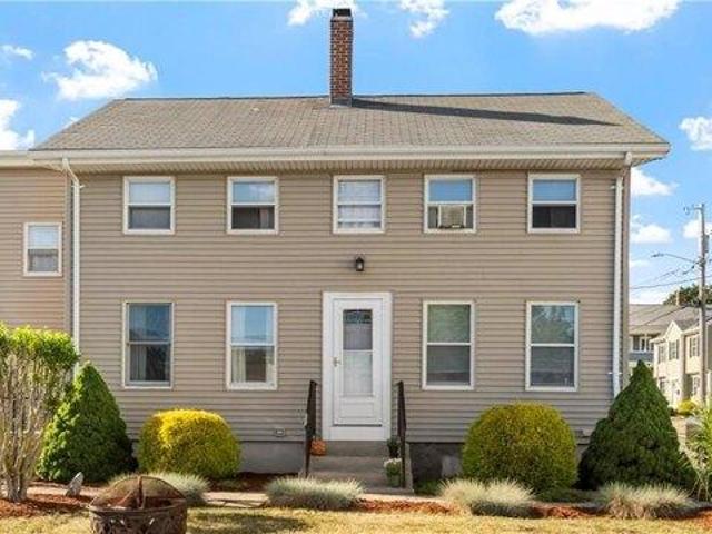 house with 4 bedroom, Pawtucket RI DS104480049