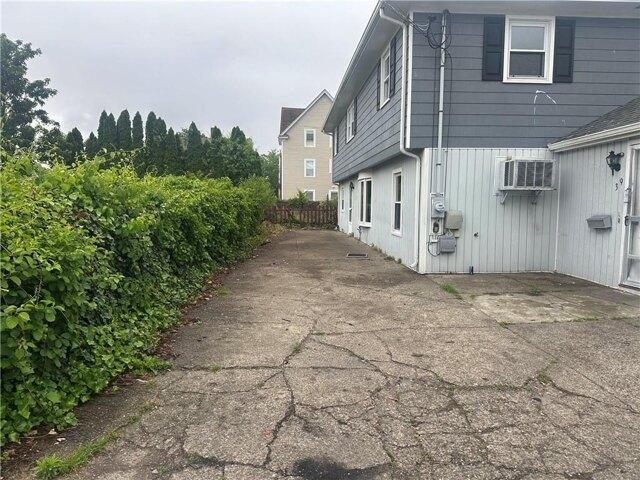 house with 4 bedroom, Pawtucket RI ES103223948